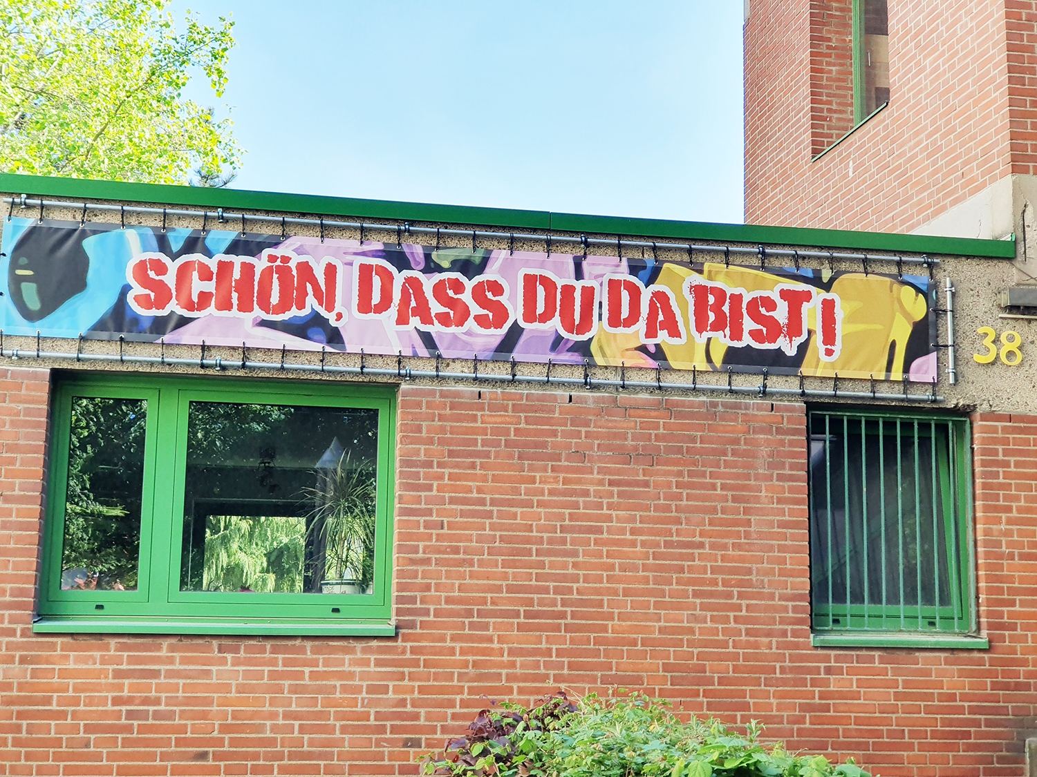 Farbiger Start in den Frühling - Don Bosco